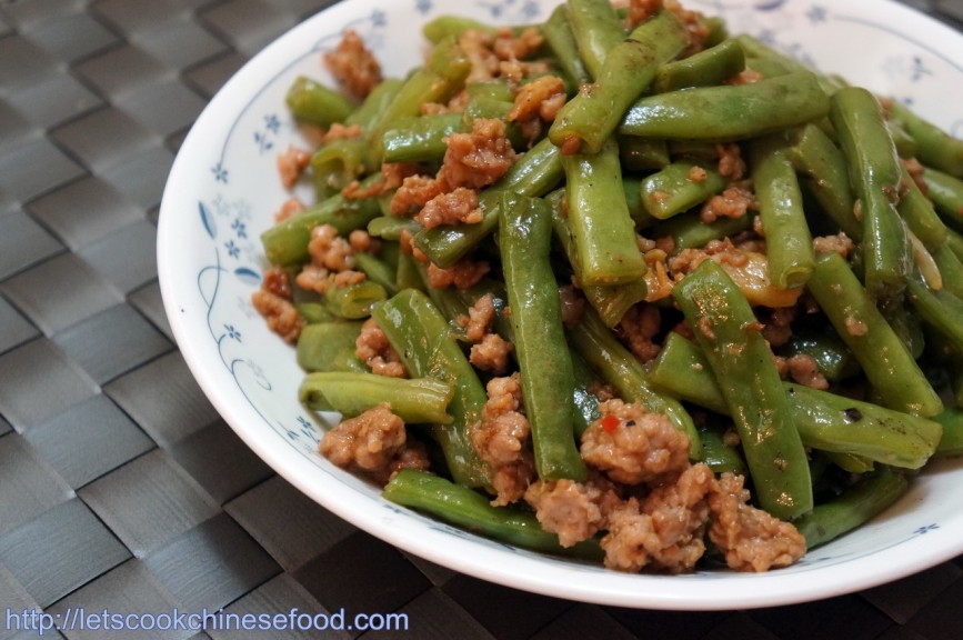 Chinese Recipe : Stir-fried String Bean with Minced Meat (中菜食譜：四季豆炒肉碎)