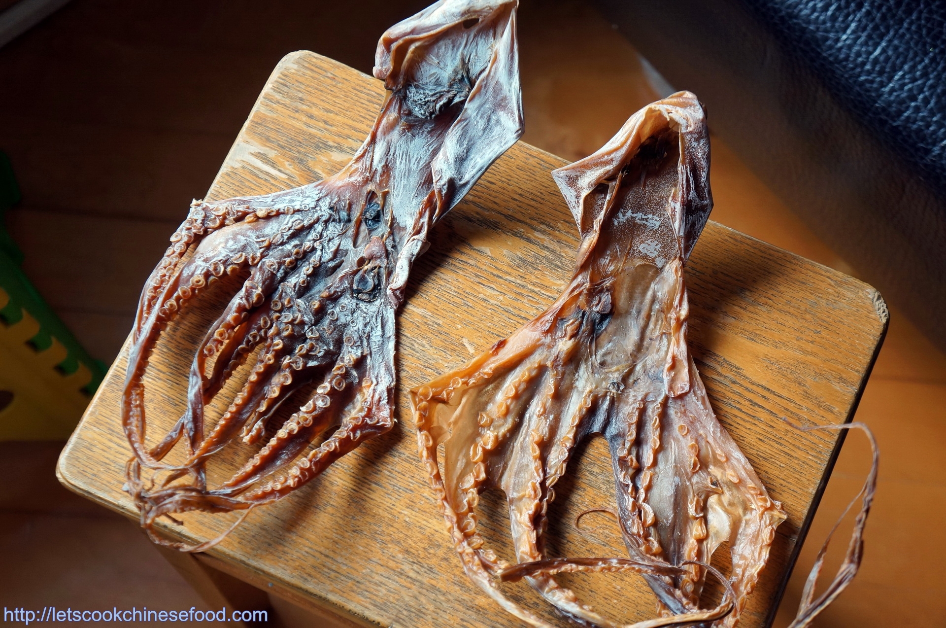 Chinese Recipe: Lotus Root with Pork, Pork Liver and Octopus Soup ...